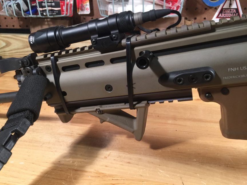 Removing SCAR 16 Front Rail - John1911.com Gun Blog