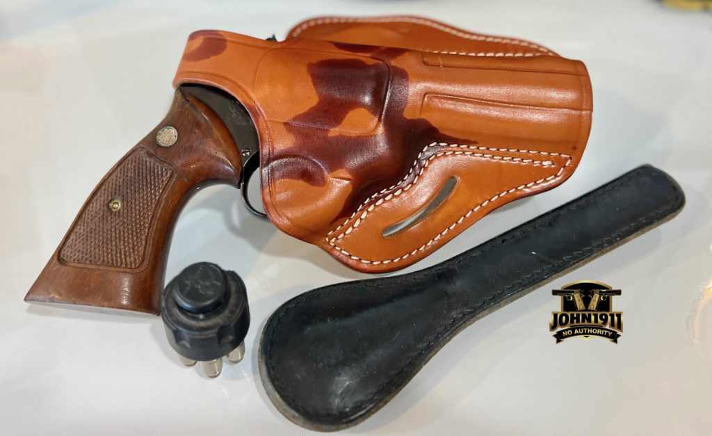 Old School Carry - John1911.com Gun Blog